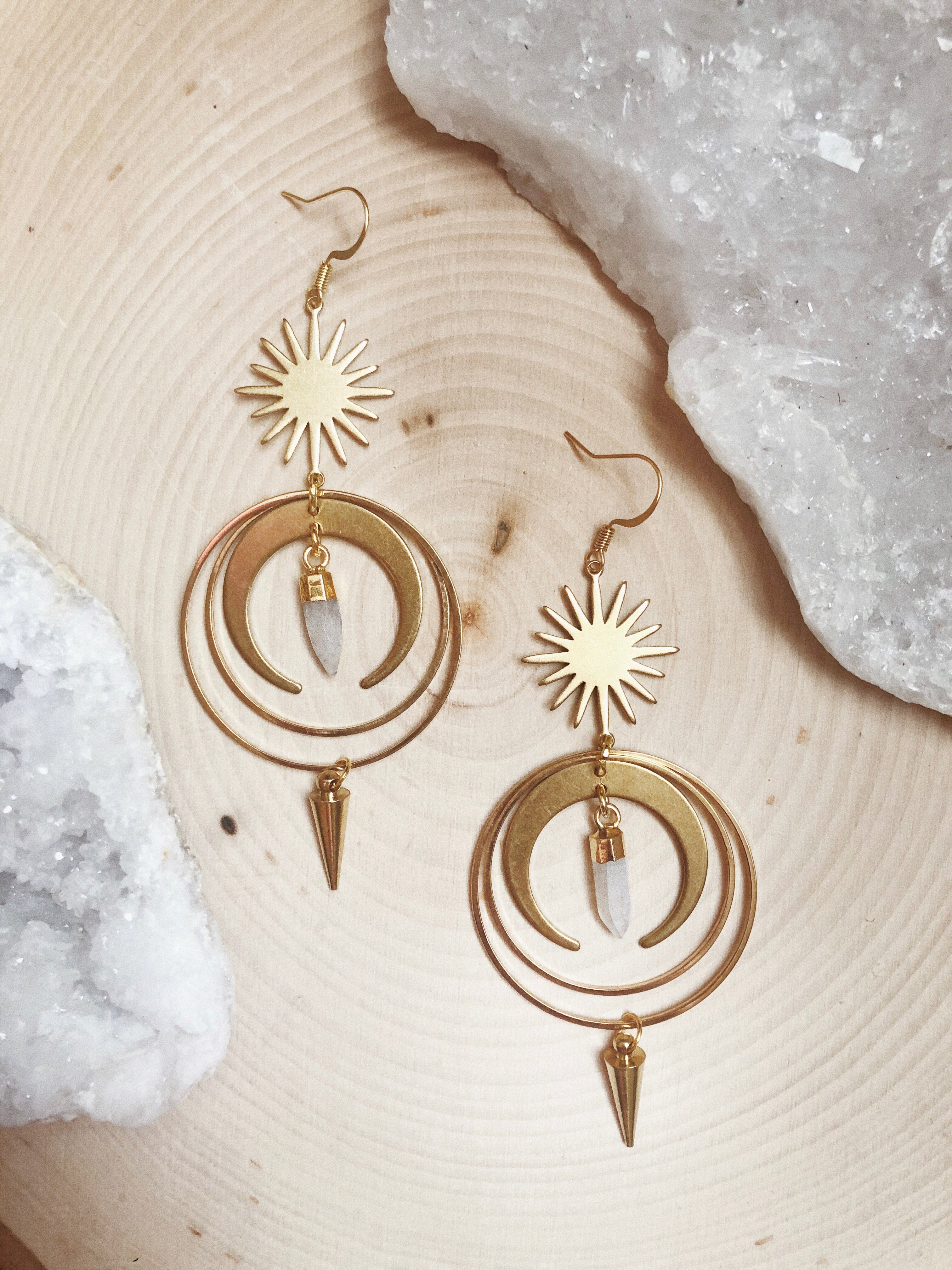 Rings of Saturn – Coco and Chamomile